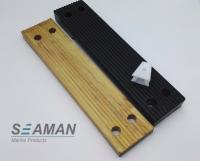 China Wood Step Rubber Step Boat Safety Ladder Marine Rope Ladder Accessories for sale