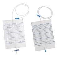 China Sterile Disposable Urine Bags 2200ml Urine Drainage Bag For Incontinence Patients for sale