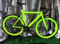 China Color 700C Green Single Speed Fixie Gear Bike with Neon Nights Glow-in-the-Dark Paint for sale