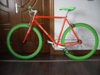 China Thickslick Tire 700C 45MM Aluminum Rim Single Speed Fixie Gear Bicycle with Steel Fork for sale