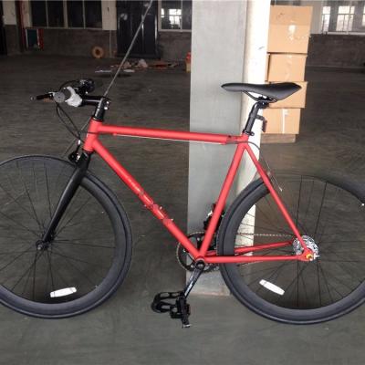 China Alloy Pedal 700C Fixie Single Speed Road Bike with Beautiful Color and Nice Model for sale