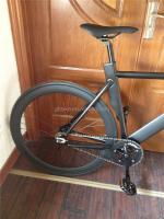 China 700c Black Aluminum Frame Fixie Bike with Double V Brake Fixed Gear Man Track Bike for sale