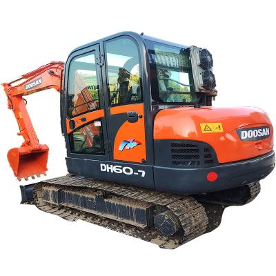 China 2020 Second Hand Diggers Doosan DH60 Backhoe Excavator Yangma 4TNV94L Engine for sale