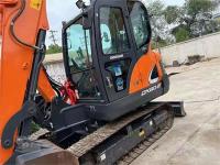 China Mini Flexible Backhoe Used Dooshan Excavator DX60 Construction Machinery for sale