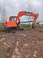 China Small Doosan Trackhoe Equipment DX75 Used Excavator Machine For Construction Site for sale