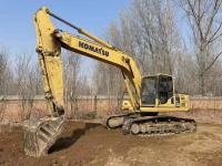 China Small Used Komatsu PC220-8 Excavator 3.1km/H-5.5km/H Traveling Speed for sale