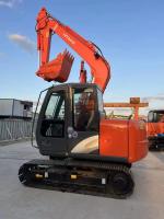 China Used ZX60 Hitachi Excavator Superior Quality With 6000KG Operating Weight for sale