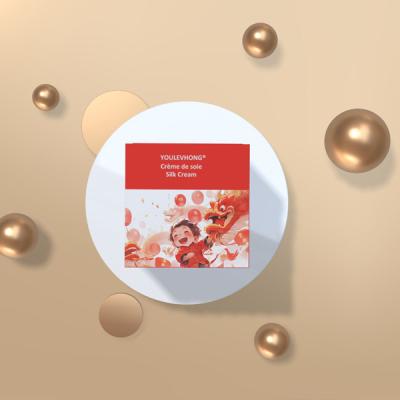 China YOULEVHONG Silk Moisturizing Cream For All Skin Types With Hyaluronic Acid And Vitamin E for sale