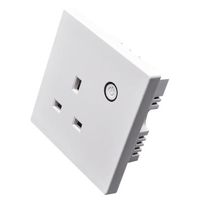 China AC240V Smart Plug Socket 2.4G WiFi Tuya Smart Plug UK Fire Retardant for sale