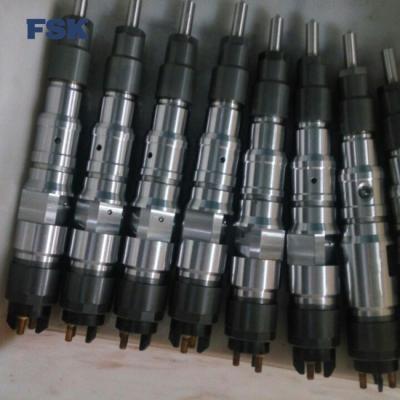 China Fuel Injector Assembly 0445110631 0445110694 0445110710 Applicable To DLLA150P2439 for sale