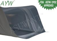 China Custom Smell Proof Zipper Bags With Matte Golden Printing Logo W3