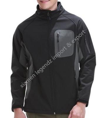 China OEM Waterproof Winter Jackets Sport Men'S Breathable Mountain Softshell Jacket for sale