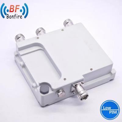 China VHF UHF Duplexer 1710-2170MHz 2300-2690MHz Diplexer for Two Way Radio Repeater System for sale