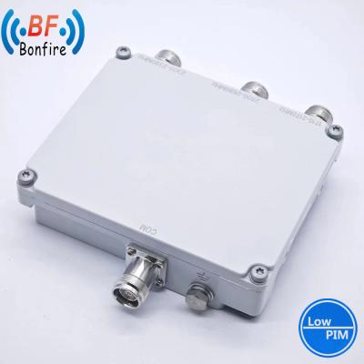 China 1710-2170MHz 2300-2690MHz Wideband Duplexer RF Low Pim Diplexer Combiner 4.3-10 Female for sale