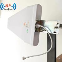 China Compact Mushroom Antenna for 698-4000MHz RF Signal Amplification in Indoor Environments for sale