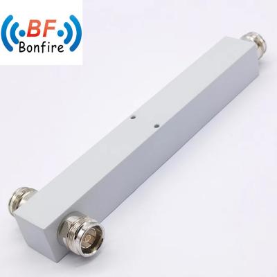China Indoor/Outdoor 2 Way Reactive Power Splitter -160dbc IP65 350-3800MHz N Female Grey for sale