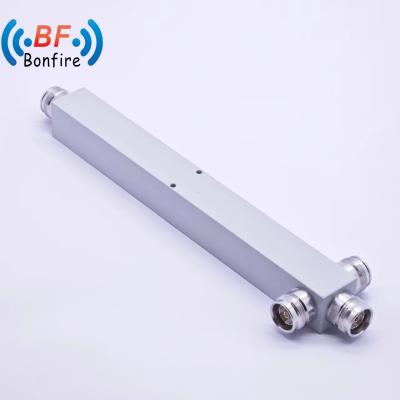 China 4.3-10 Female 617-4000MHz 2/3/4 Way RF Reactive Power Splitter Divider for Ibs Bts Das Red for sale