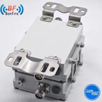 China Red RF Combiner 2300-2400 2500-2700MHz Triplexer RF Diplexer 4310f -161dbc for Das Ibs for sale
