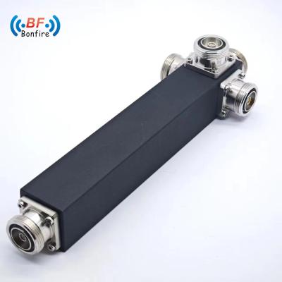 China 3 Way Power Splitter 5000-6000MHz N Female IP60 Grey/Red Package Gross Weight 0.510kg for sale