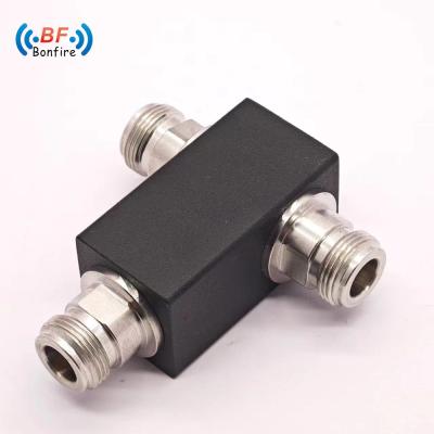 China VHF UHF Power Divider 5000-6000MHz N-Female Interface for Intercom Communication System for sale