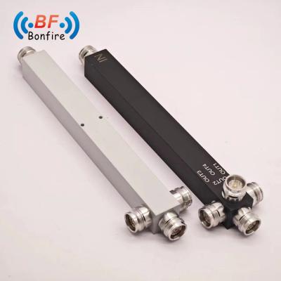 China Indoor/Outdoor IP65 2 Way Power Splitter Grey for Widespread 617-4000MHz SMA Female for sale