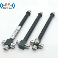 China GFQ-XXXXXX Customized 698-3800MHz RF Wideband 4 Way Power Splitter Red SMA Female Type for sale