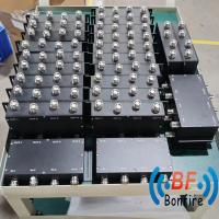 China 4 in 4 out 200W IP60 N Female 3dB Hybrid Coupler 698-3800MHz Indoor/Outdoor Grey for sale