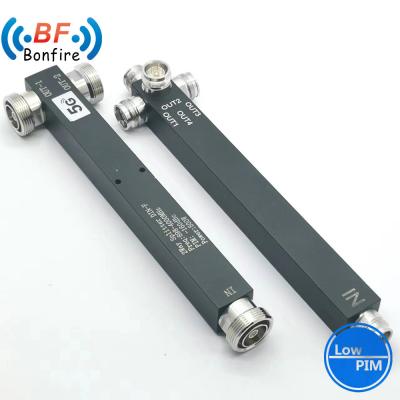 China 2way Cavity Power Splitter 350-3800MHz SMA Female Connector for Telecommunication Systems for sale