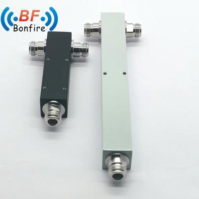 China 10W RF Power Divider/Power Splitter with SMA Female Connector and Wide Frequency Range for sale
