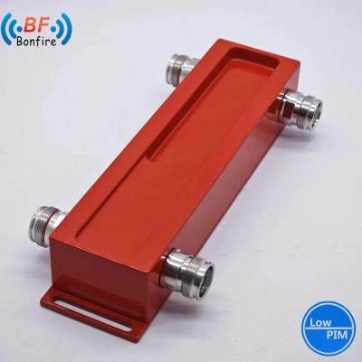 China 698-4000MHz 3dB Hybrid Coupler -155dbc 2X2 RF Hybrid Coupler Combiner for Ibs Bts Red for sale