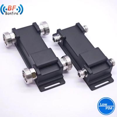 China 698-4000MHz 4.3-10-F/DIN-F/N-F 4X4 Hybrid Coupler Combiner for Signal Transmission for sale