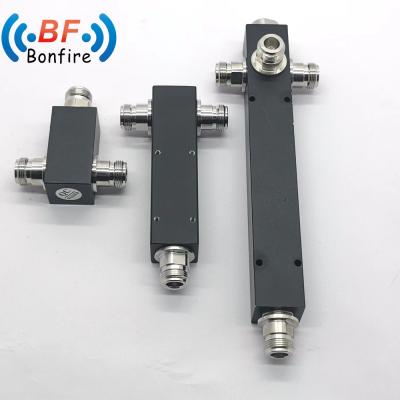 China Professional Grade 50W 350-3800MHz 2 Way RF Power Divider with SMA Female Connector for sale