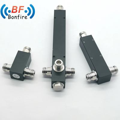 China GFQ-XXXXXX 2 3 4 Way IP65 N-Female 698-6000MHz Signal Power Splitter Divider Black for sale