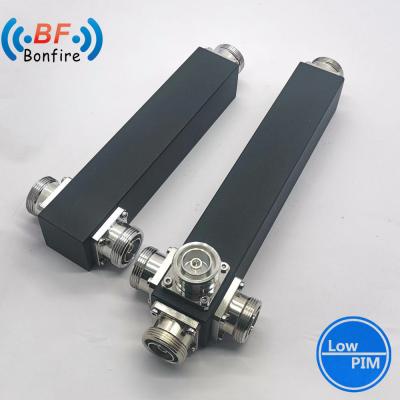 China 2-Way Round Reactive RF Power Divider/Power Splitter GFQ-XXXXXX 698-3800MHz Black for sale