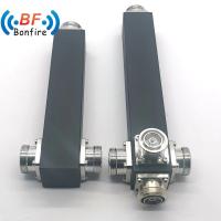 China 300W 698-3800MHz 4.3-10 Female 3 Way 5g RF Power Splitter Divider for Ibs Project Red for sale