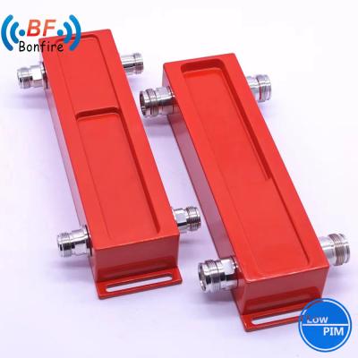 China 4.3-10 F 698-3800MHz IP67 200W 2X2 RF Hybrid Combiner for Stable Signal Transmission for sale