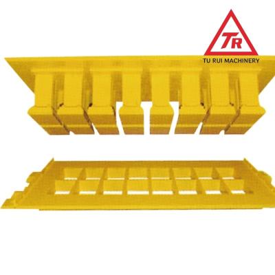 China Compact Cement Block Moulds Smooth Operation Temperature Resistance for sale