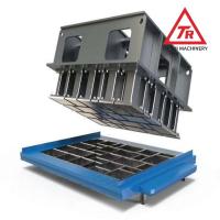 China 16Mn Steel Interlocking Concrete Molds Linear Cutting Customized With Surface Treatment for sale
