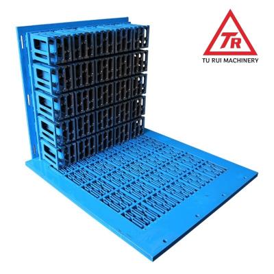China Easy Installation Interlocking Paver Block Mould Energy Efficiency For Commercial Buildings for sale