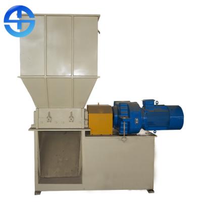 China Emvironmental Electric Two Shaft Shredder Reverse Intelligently 1.5-2 Ton / H for sale