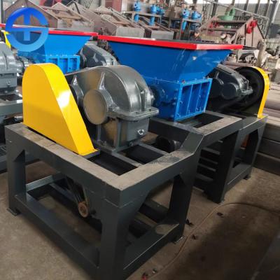 China Q235 Steel 2*11kw Scrap Metal Recycling Machine Double Shaft Shredder for sale