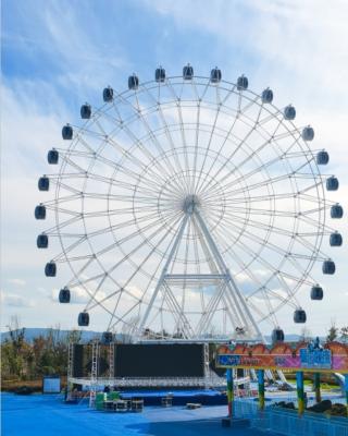China Playground Big Truss Amusement Park Ferris Wheel 128 Passengers 50m 380V for sale