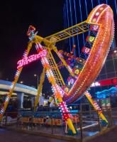 China Commercial Pirate Ship Amusement Park Ride 24 Passenger Weatherproof OEM For Fairground for sale