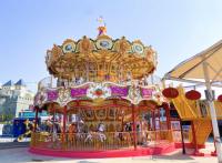 China 25kW Double Decker Amusement Park Carousel 68 Passengers for sale