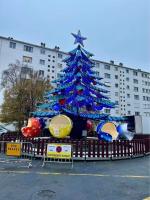 China 7.5kW Christmas Tree Teacup Amusement Ride 32 Seat For Carnival for sale