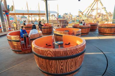 China ODM 36 Seat Barrel Teacup Amusement Park Ride Equipment 8km/h for sale