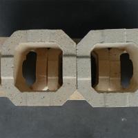 China Refractoriness Fire Clay Bricks With Low Porosity For Temperature Applications for sale