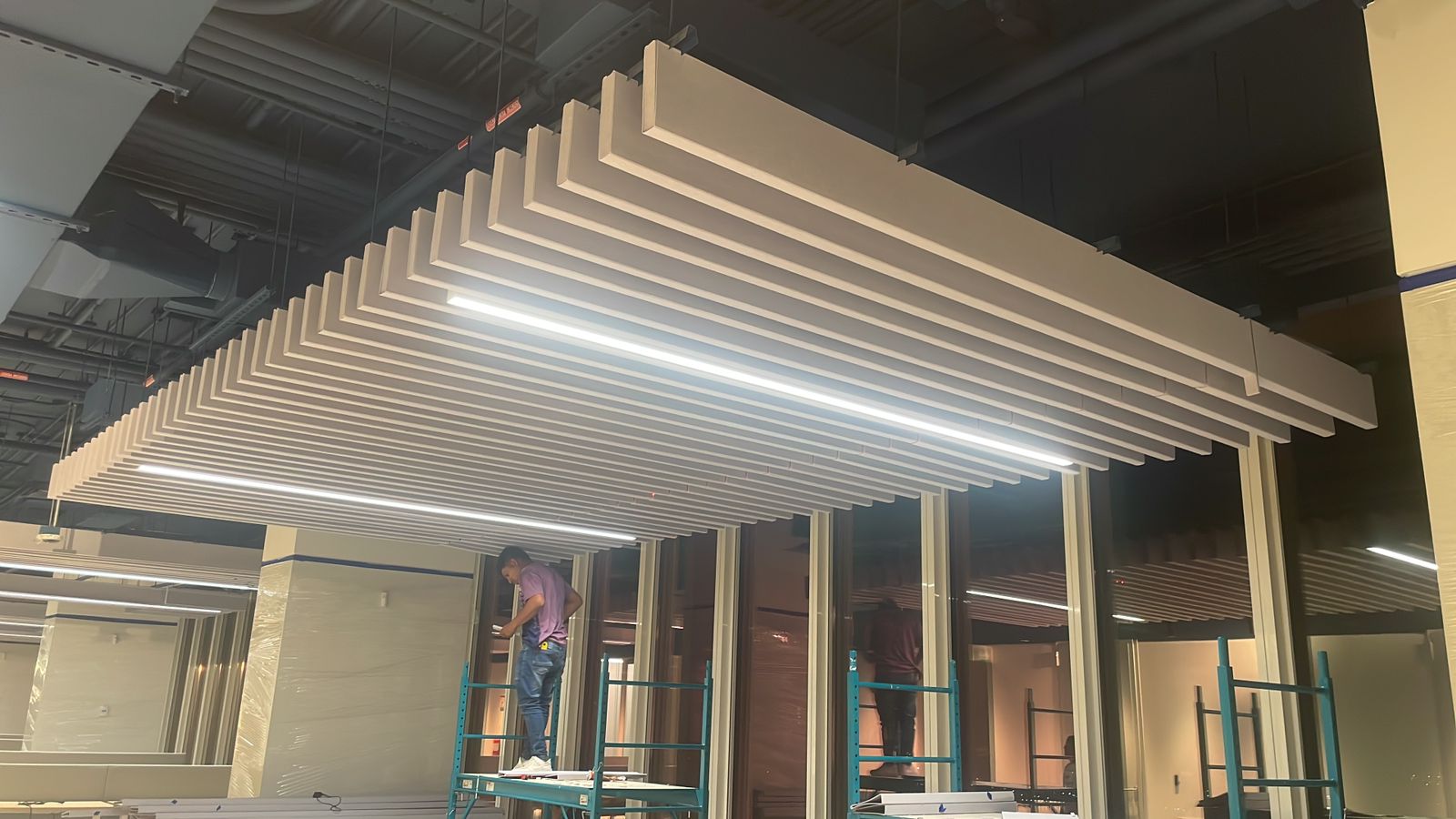 latest company case about Ceiling Linear System Installed in the Office 1