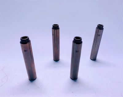 China 04201330 Rustproof Head Valve Guide Practical Fit VOLVO D12D for sale