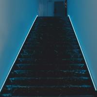 China Beacon 2.4G 50M Motion Sensor LED Strip Light Staircase 2700-6500K for sale